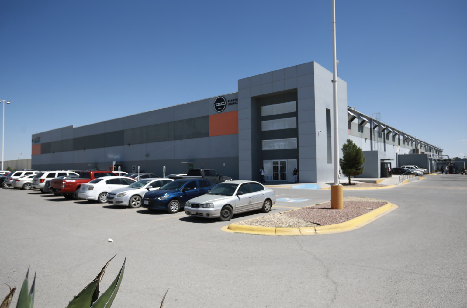 VIDEOS y FOTOS: Registran conato de incendio en maquiladora Tecma 31 ...