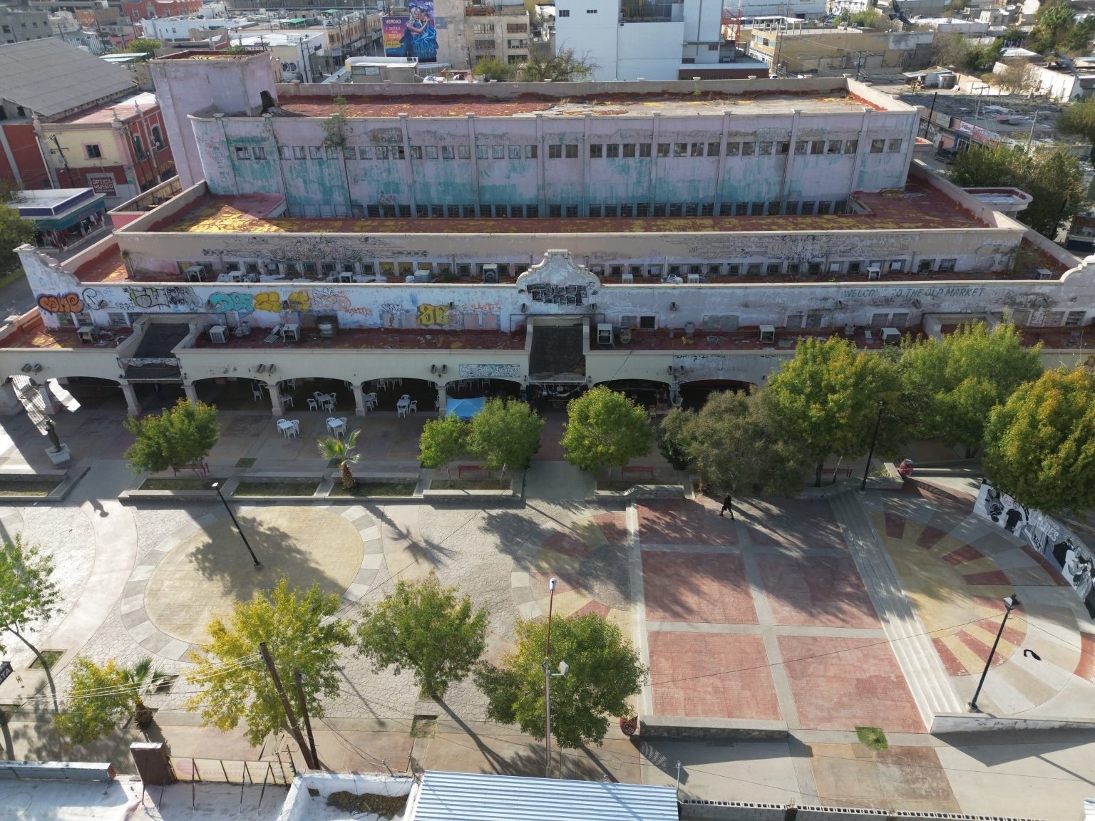 JUÁREZ ABANDONADA: El Mercado Juárez aún vive, pero no es una buena ...