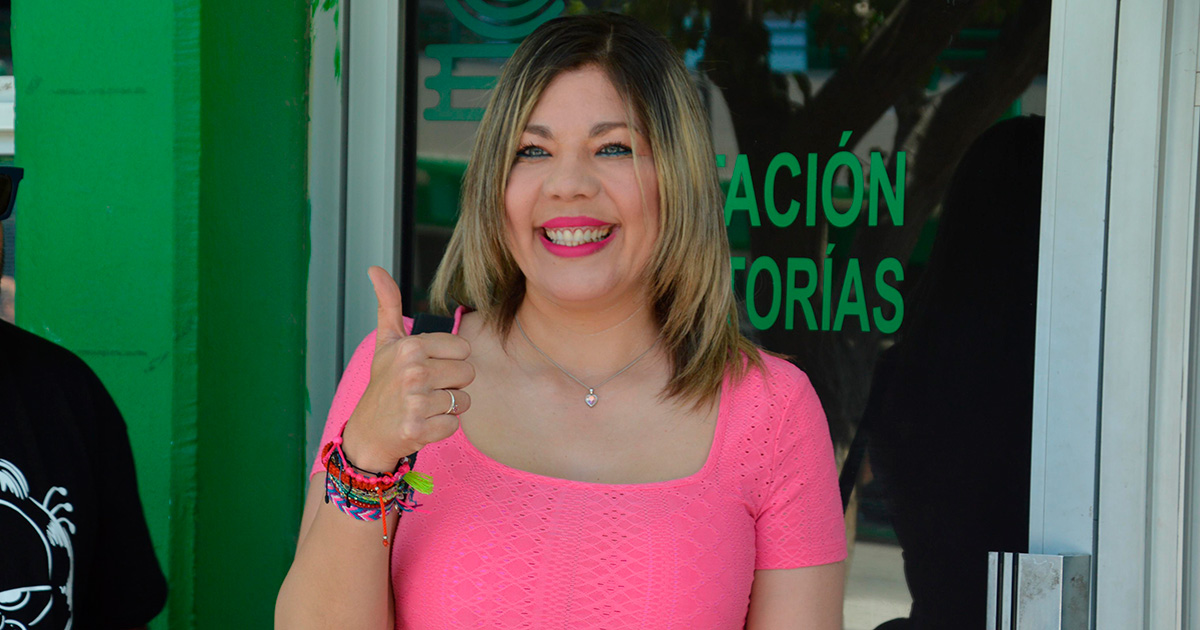 Daniela Álvarez pide a ciudadanos paciencia para realizar su voto ...