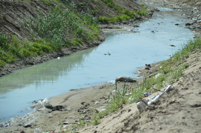 Están altamente contaminados 4 de los 5 cuerpos de agua de Juárez ...