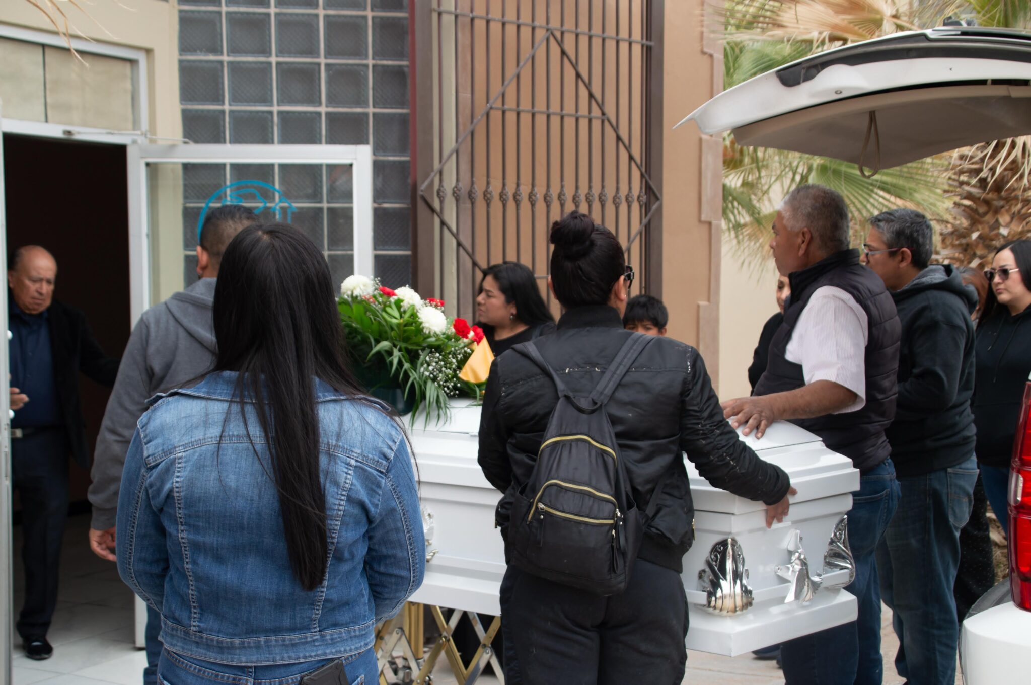 Termina el calvario de Malú Flores; así despiden familiares a Rubí Luna ...