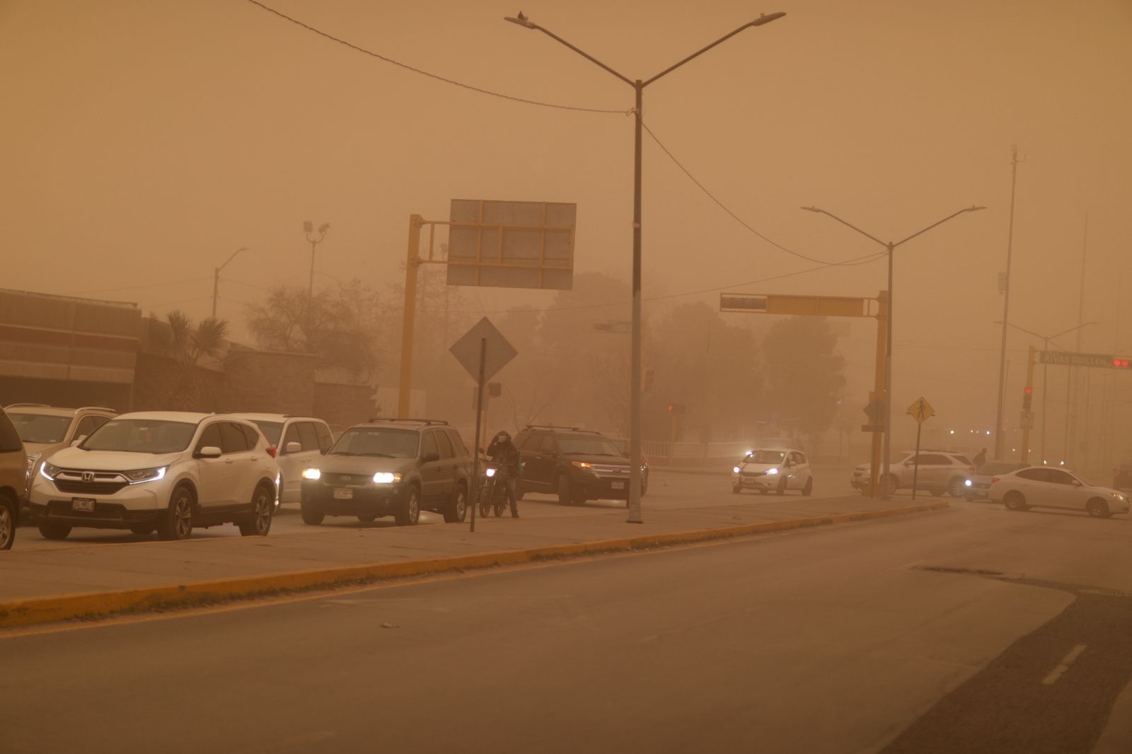 Entrada de frente frío 35 traerá fuertes vientos y frío durante el fin ... Entrada de frente frío 35 traerá fuertes vientos y frío durante el fin ...