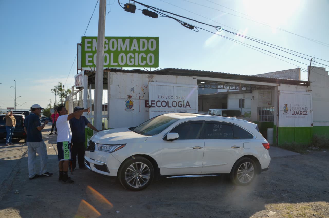 Persiste caos en centros de verificación por engomado ecológico - Norte ...