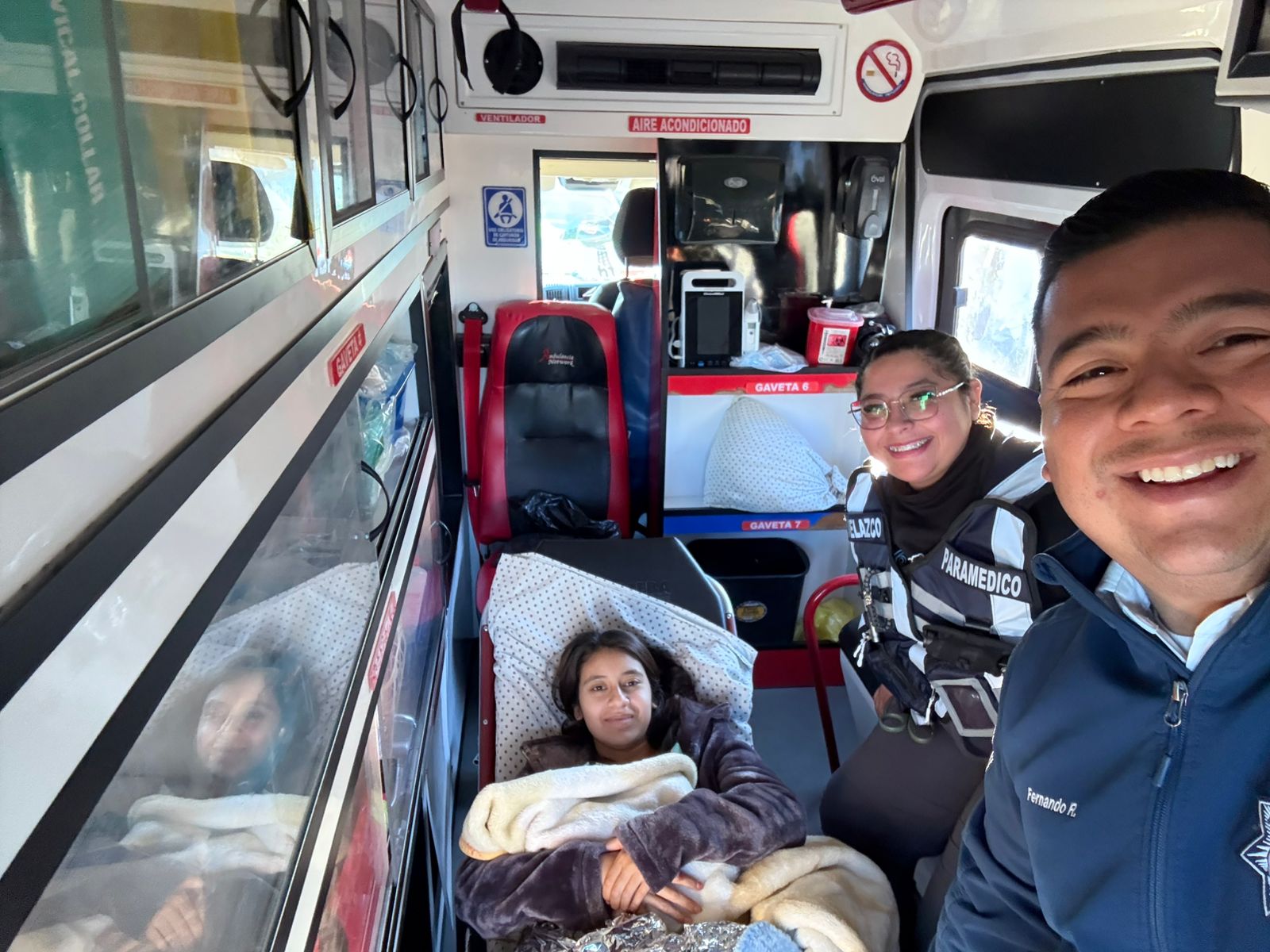 Iba a El Paso a dar a luz, línea se lo impidió y es auxiliada por ...
