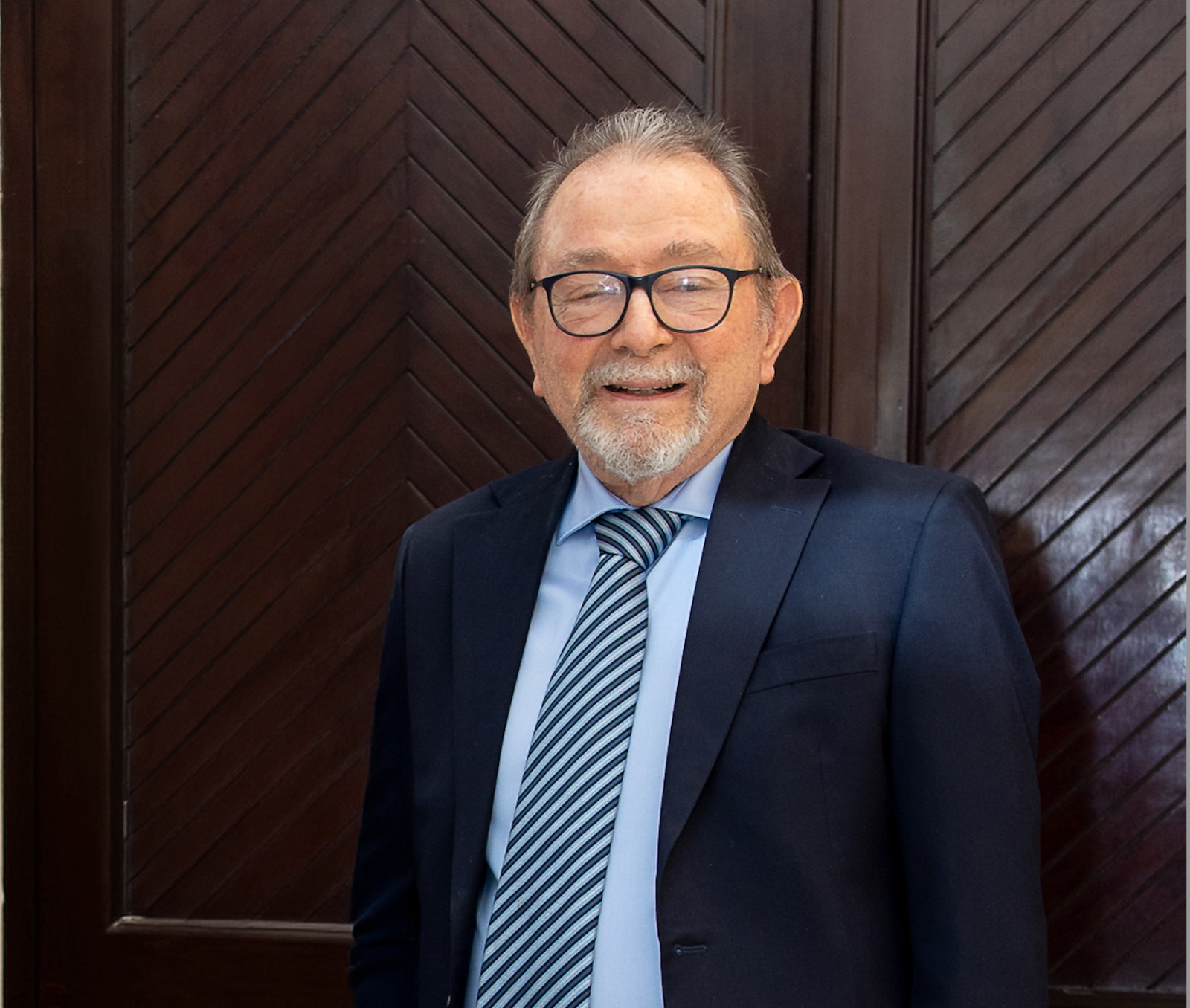 FECHAC entrega a fundador de Ruba la Presea Samuel Kalisch - Norte de ...